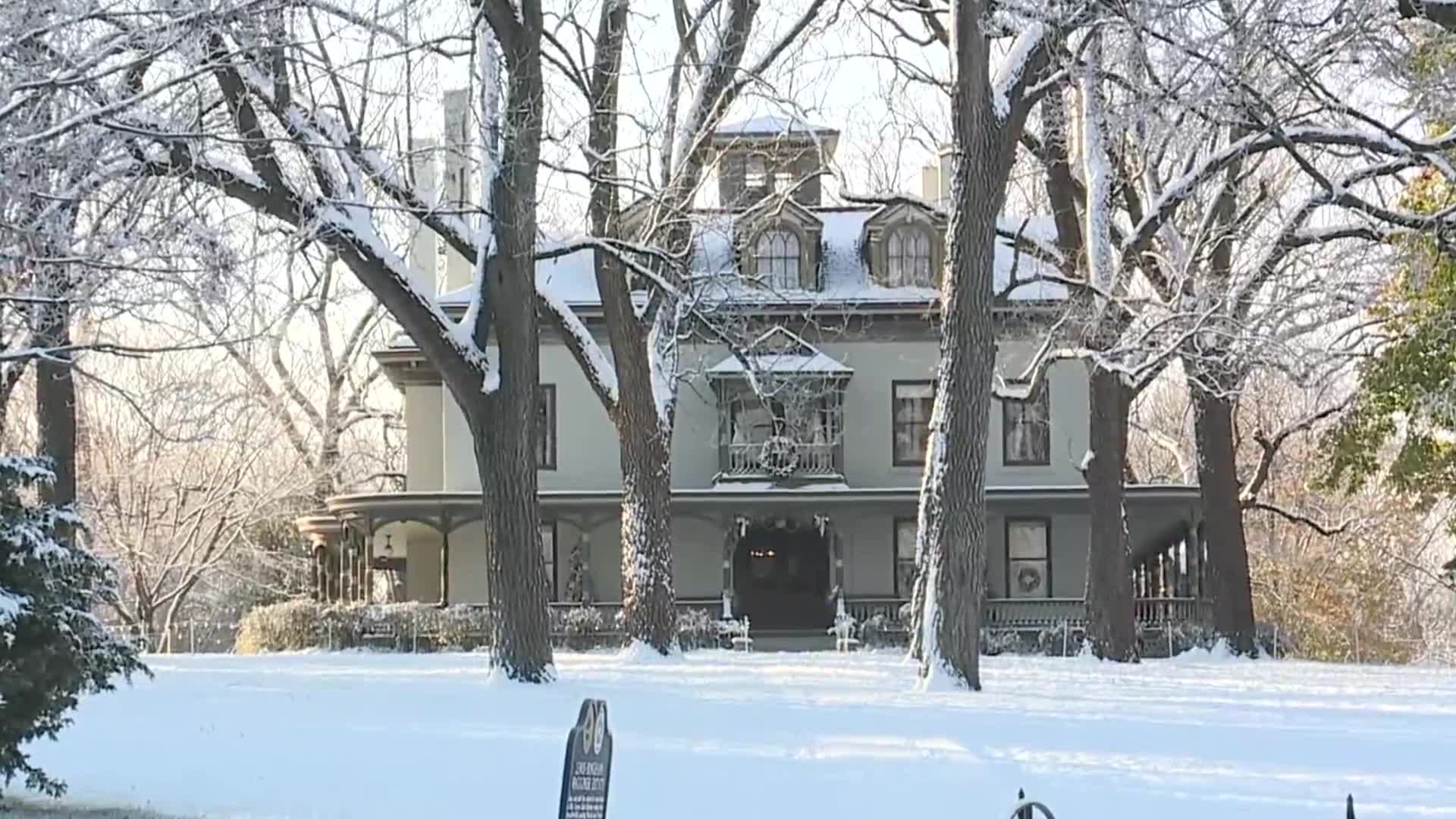 Independence’s Bingham-Waggoner Estate decorated for the holidays – FOX ...