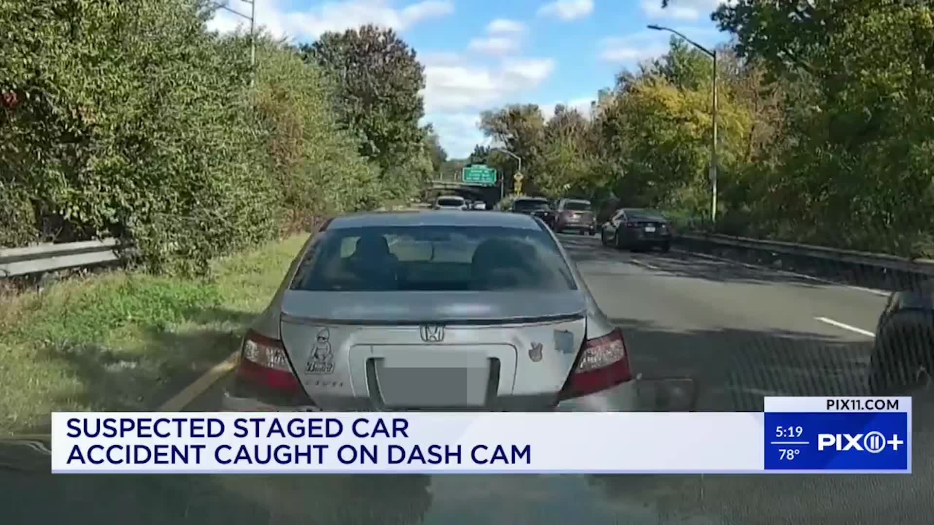 Dashcam video shows suspected staged collision in NYC (blurred) | WPIX ...