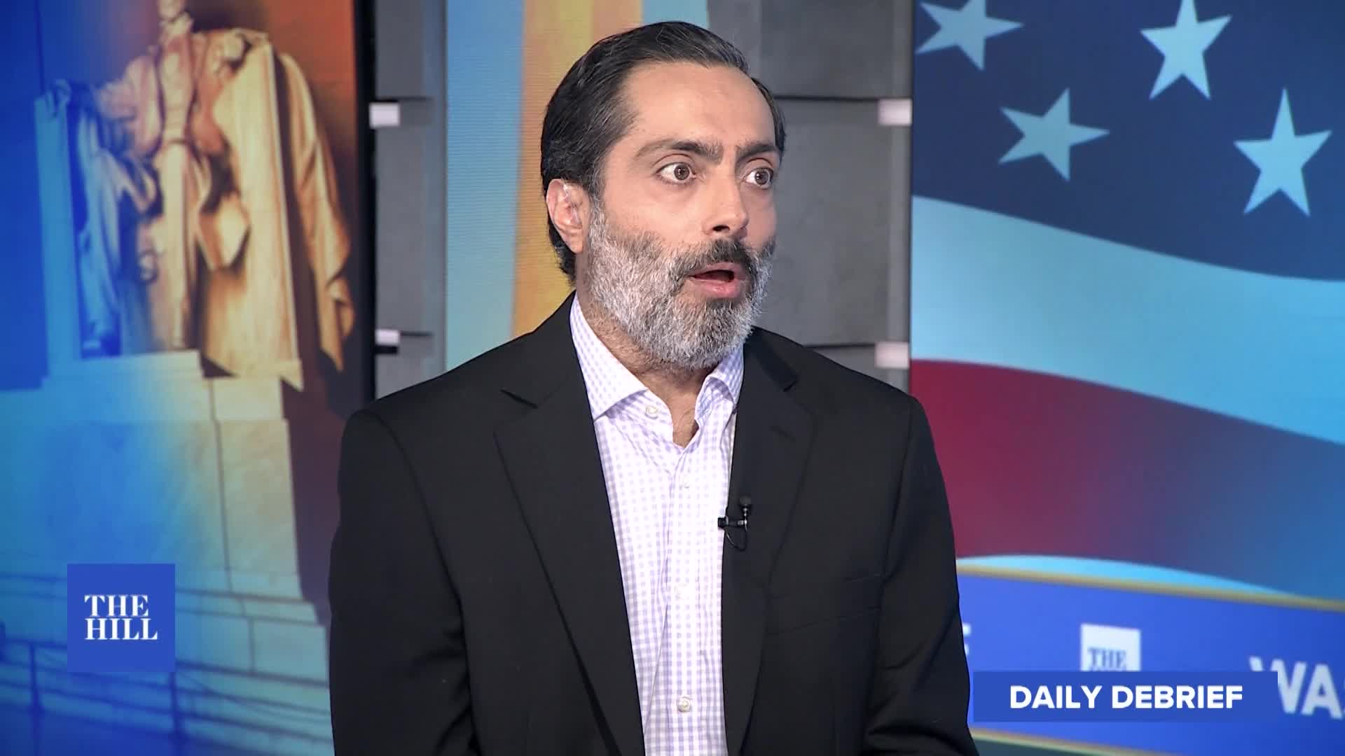 Latino voters put identity issues aside in 2024 – BorderReport