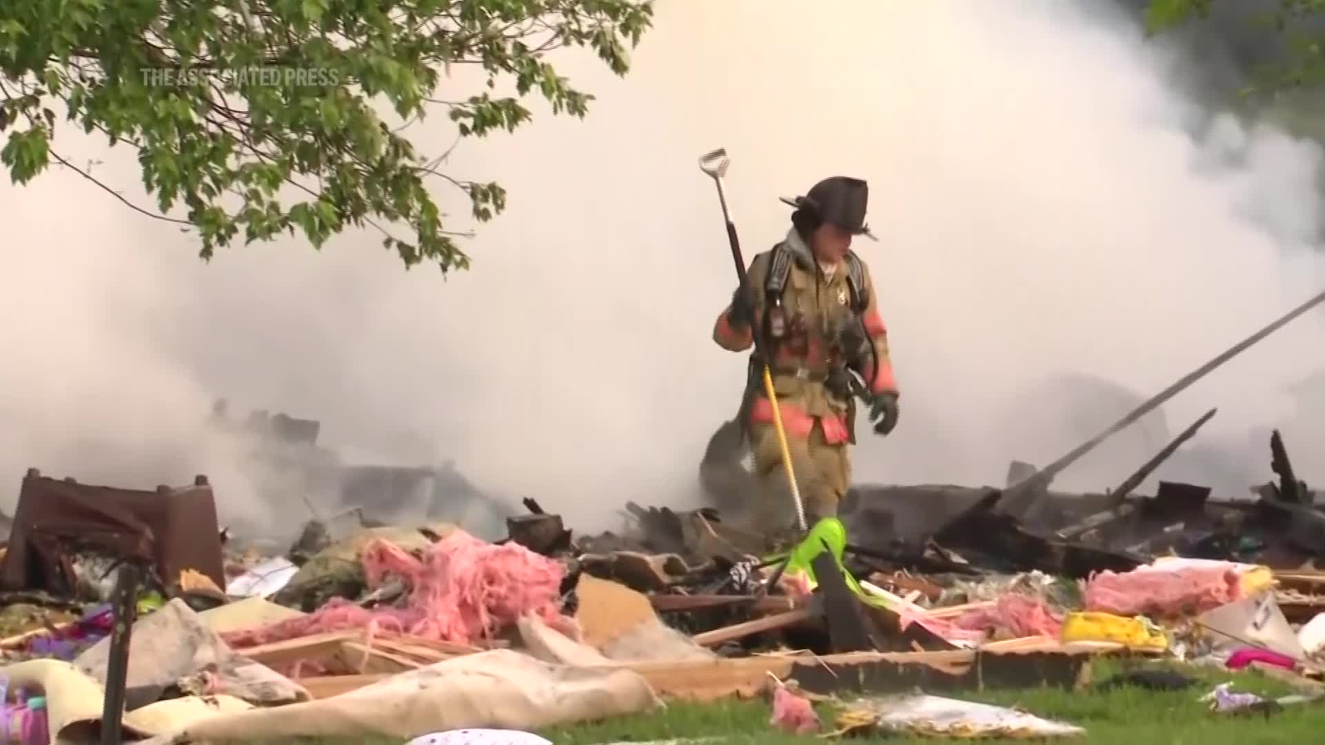 Ohio explosion kills father, daughter – WANE 15