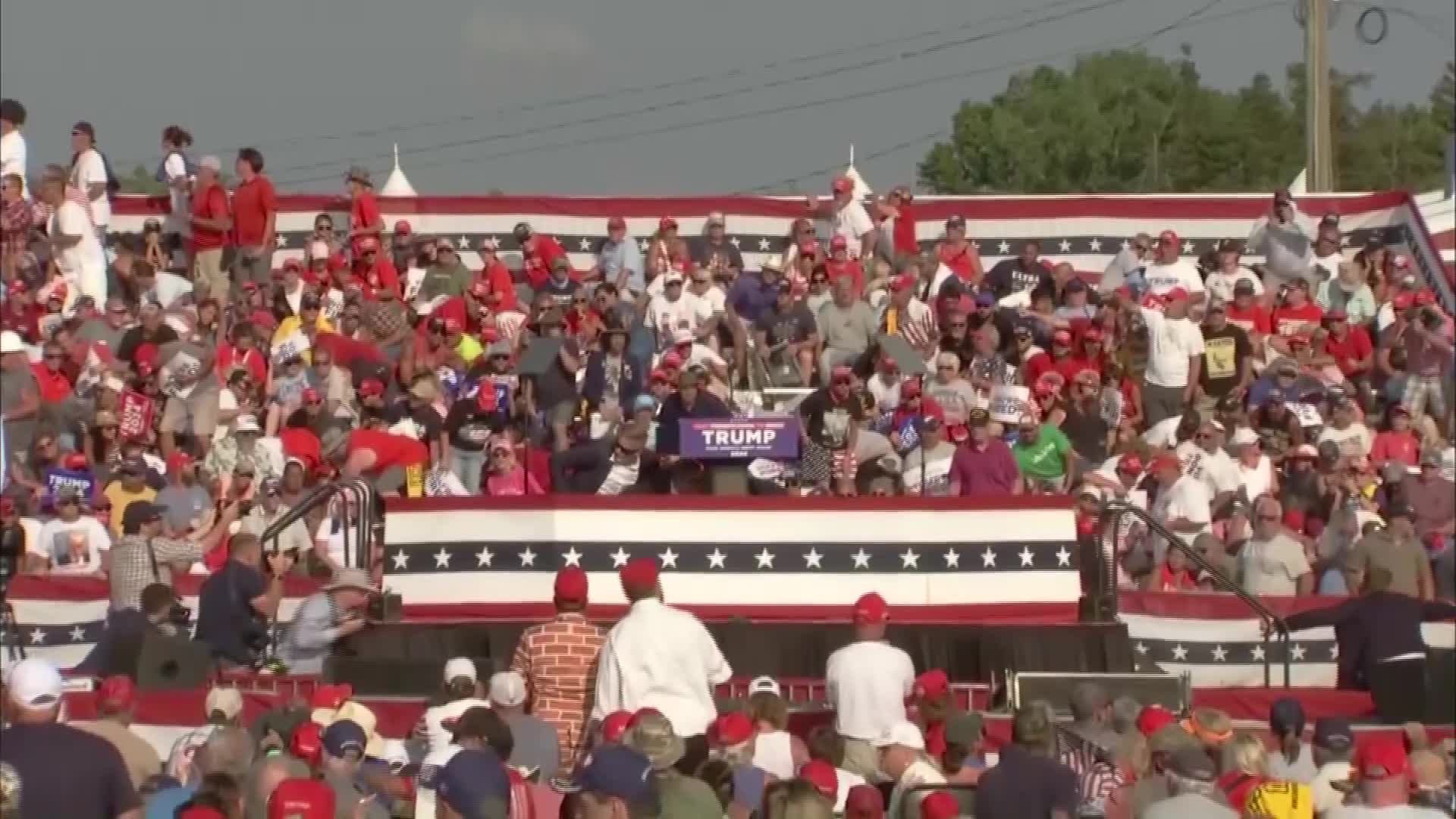 Donald Trump rushed off stage – NBC4 WCMH-TV