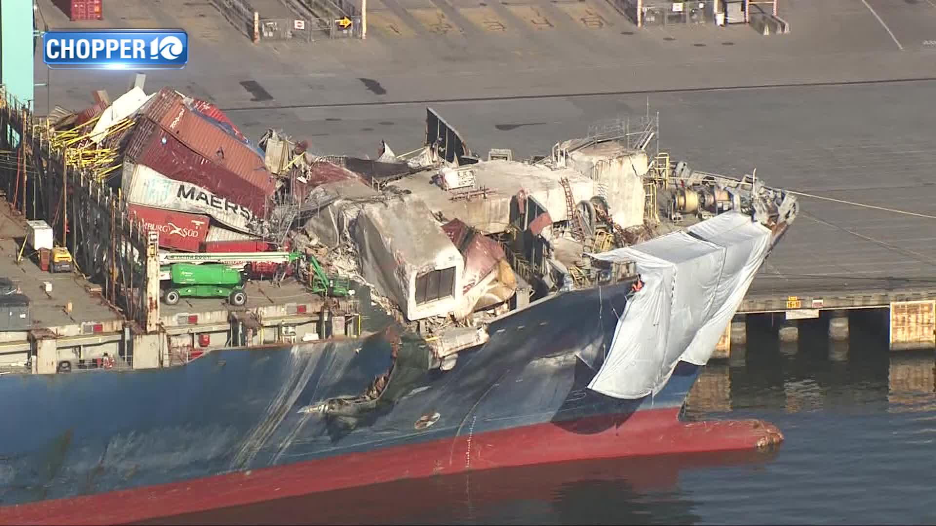Chopper 10 video of Dali cargo ship headed to Norfolk for repairs ...
